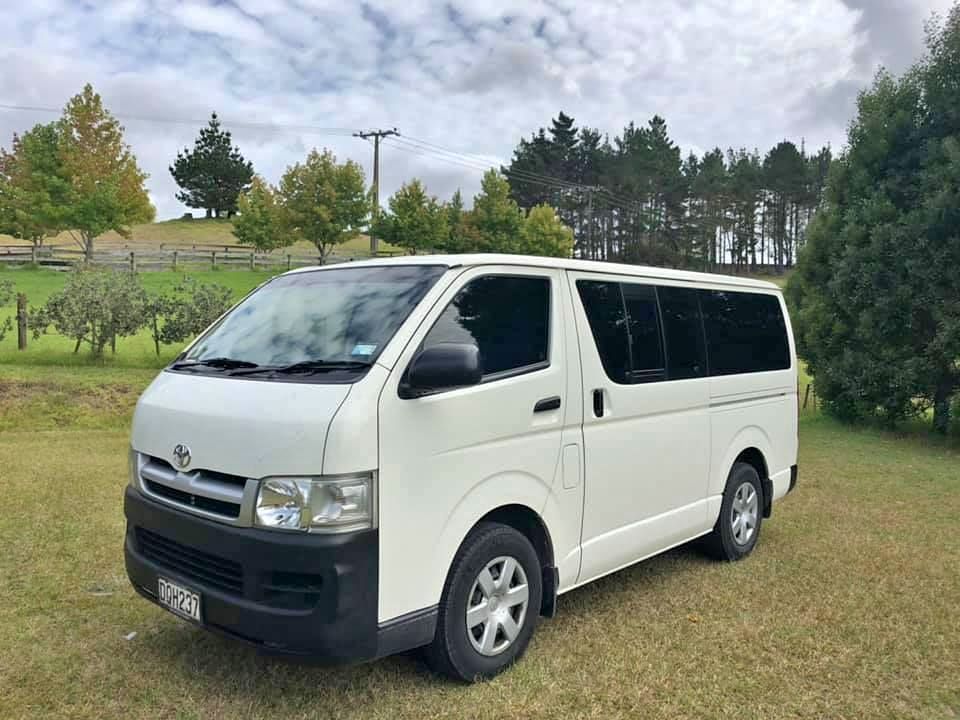 Self-Contained Campervans in New Zealand | Travel Cars NZ