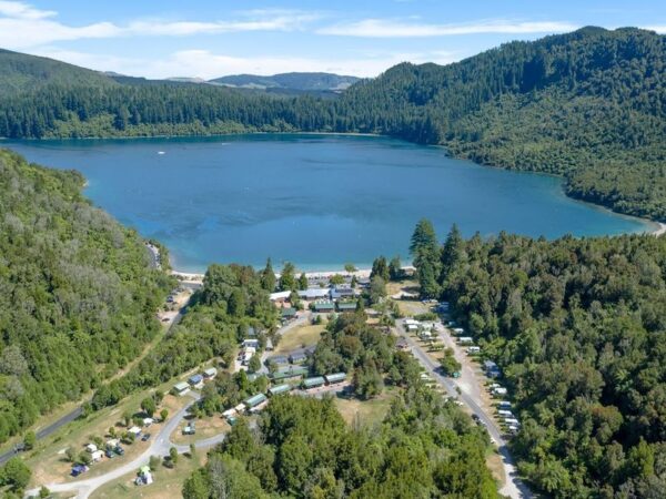 🏞 The 12 Best North Island Campgrounds in New Zealand